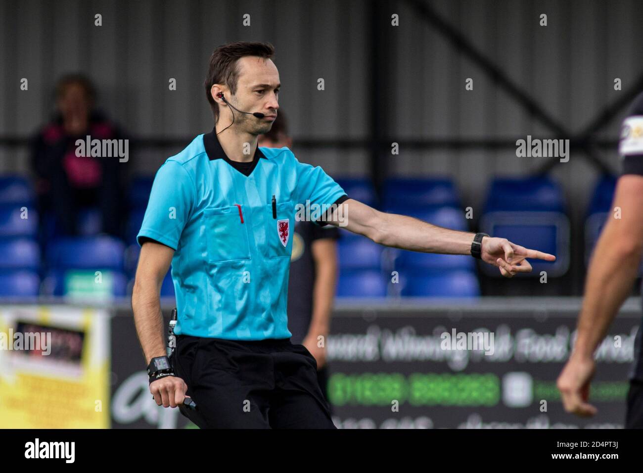 Bridgend, Wales, UK. 10th Oct, 2020. Referee Thomas Owen awards a ...