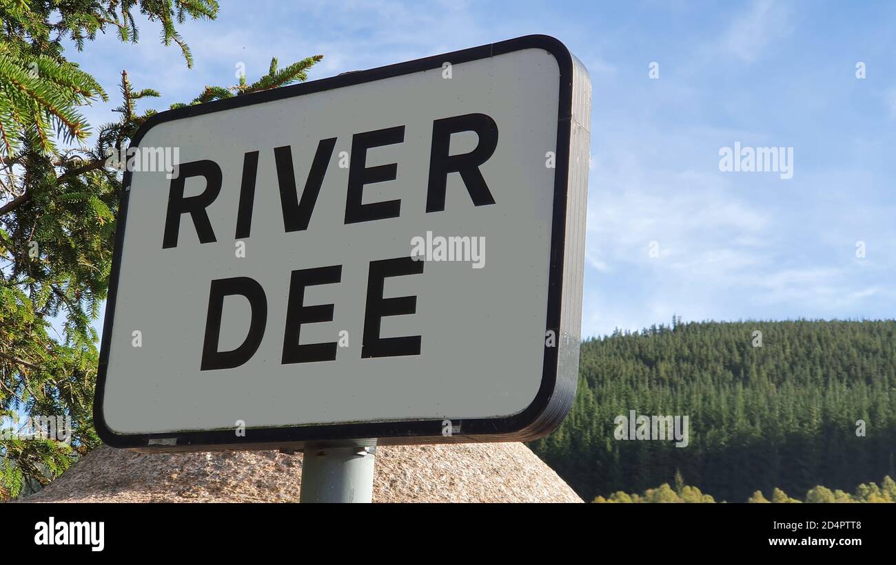 River Dee sign, Aberdeenshire, Scotland Stock Photo - Alamy