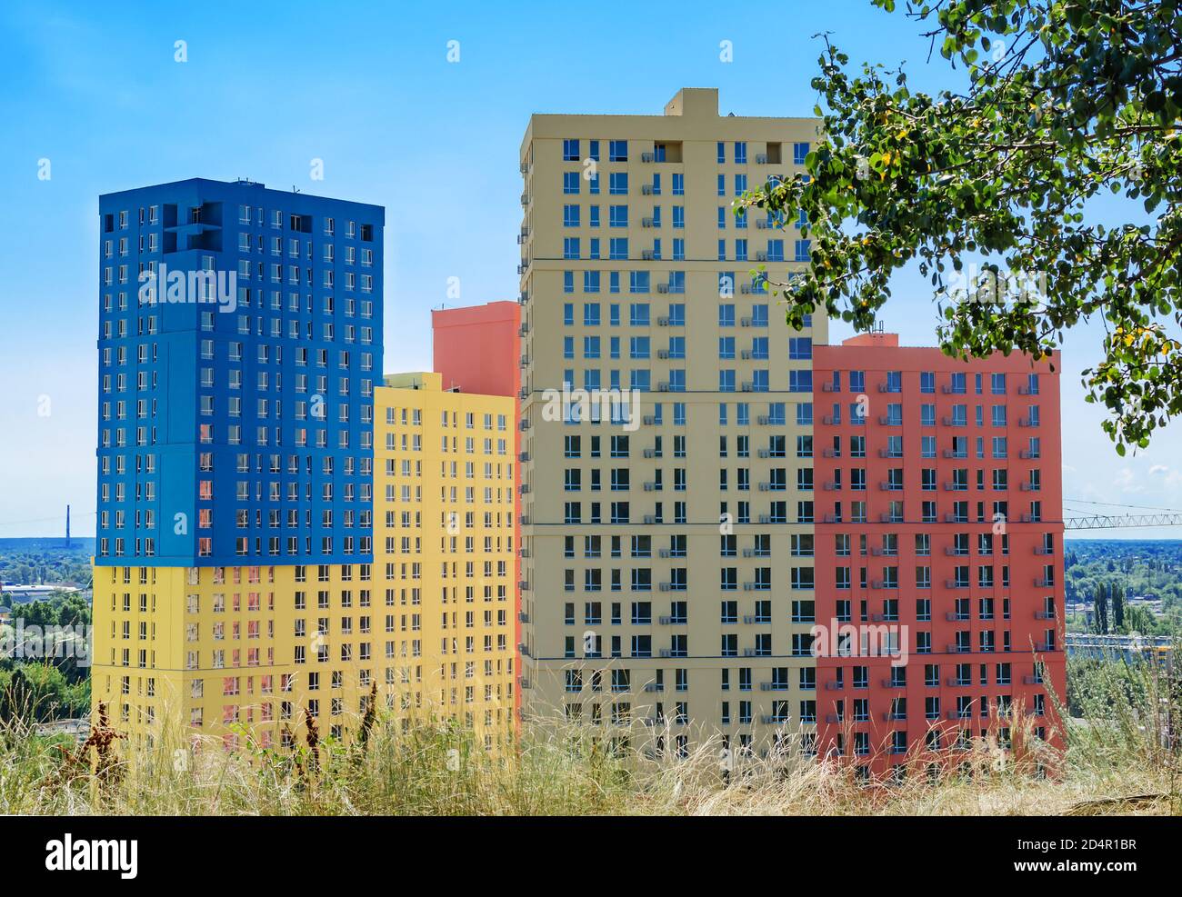 Kiev ukraine high rise apartment building hi-res stock photography and ...