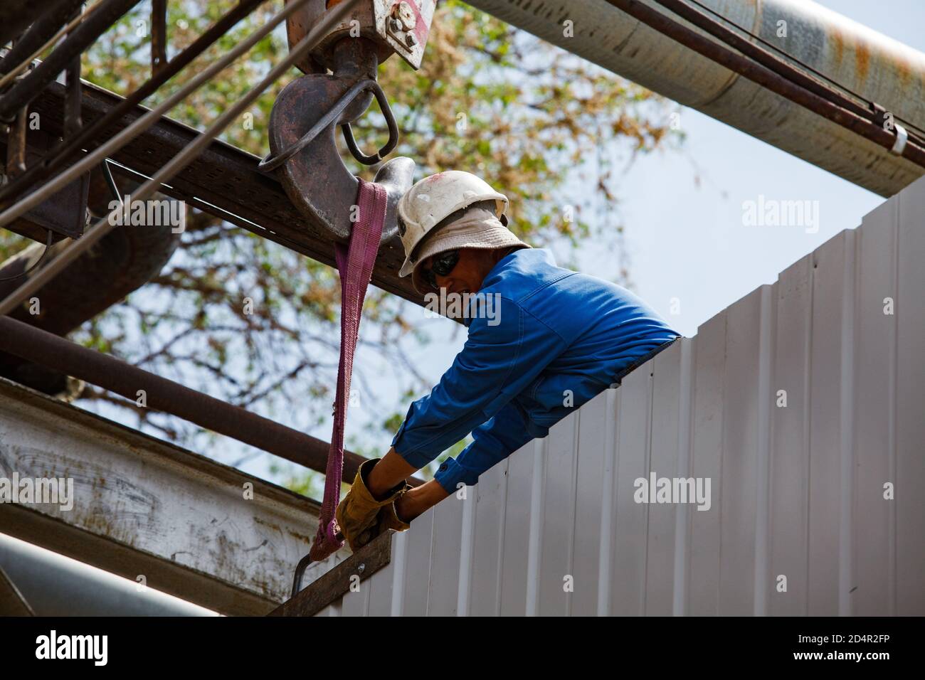 Safety hook hi-res stock photography and images - Alamy
