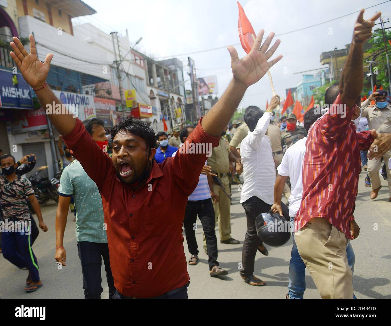 The leaders and supporters of the CPIM (Communist Party of India ...