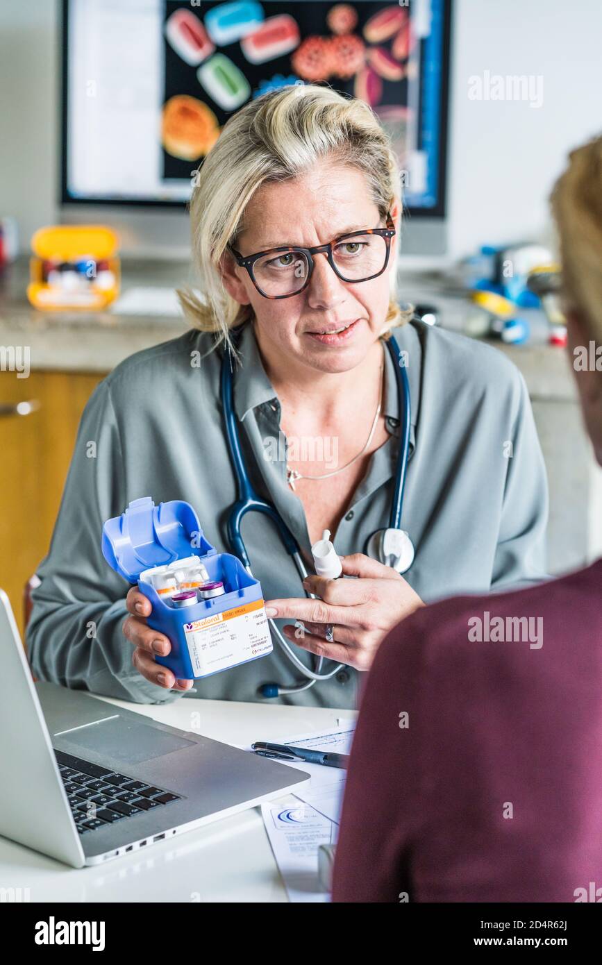 Desensitization therapy ( immunotherapy) for allergic patient Stock ...