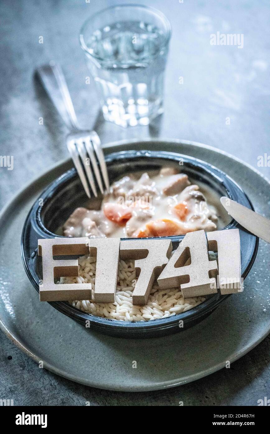 Food additive E1741 containing titanium dioxide Stock Photo - Alamy