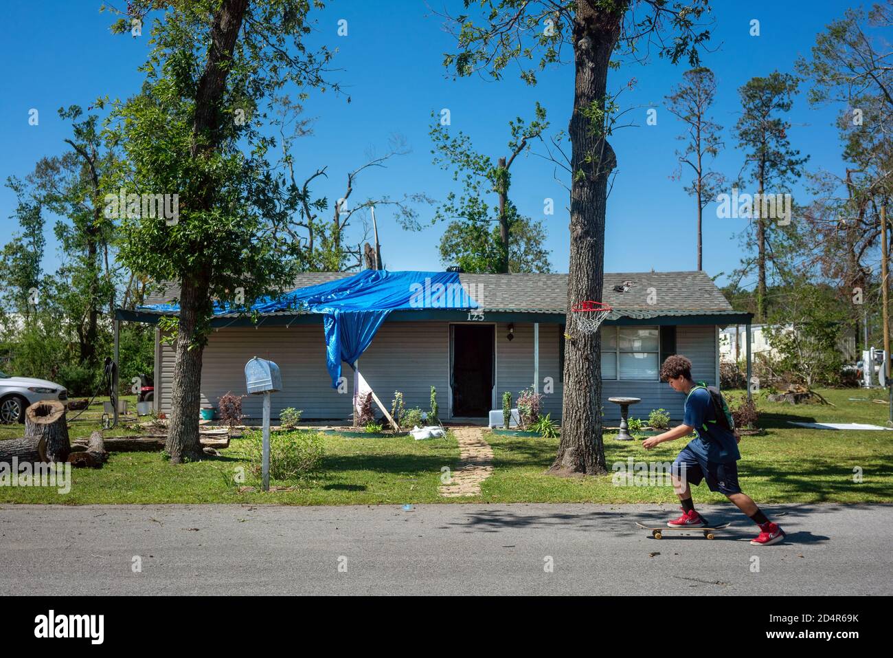 Eathen hi-res stock photography and images - Alamy