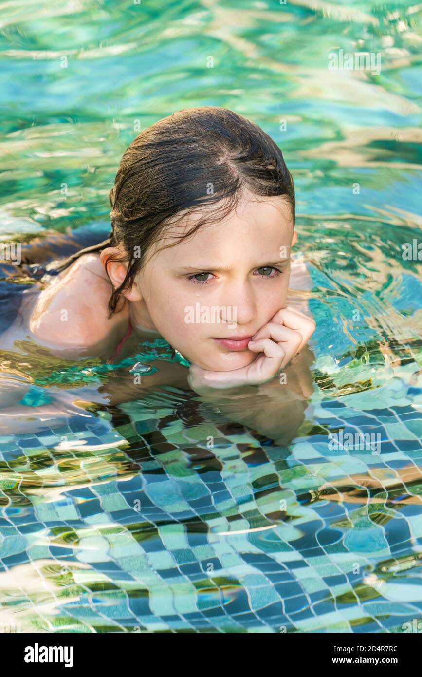 9 to 12 years old hi-res stock photography and images - Alamy