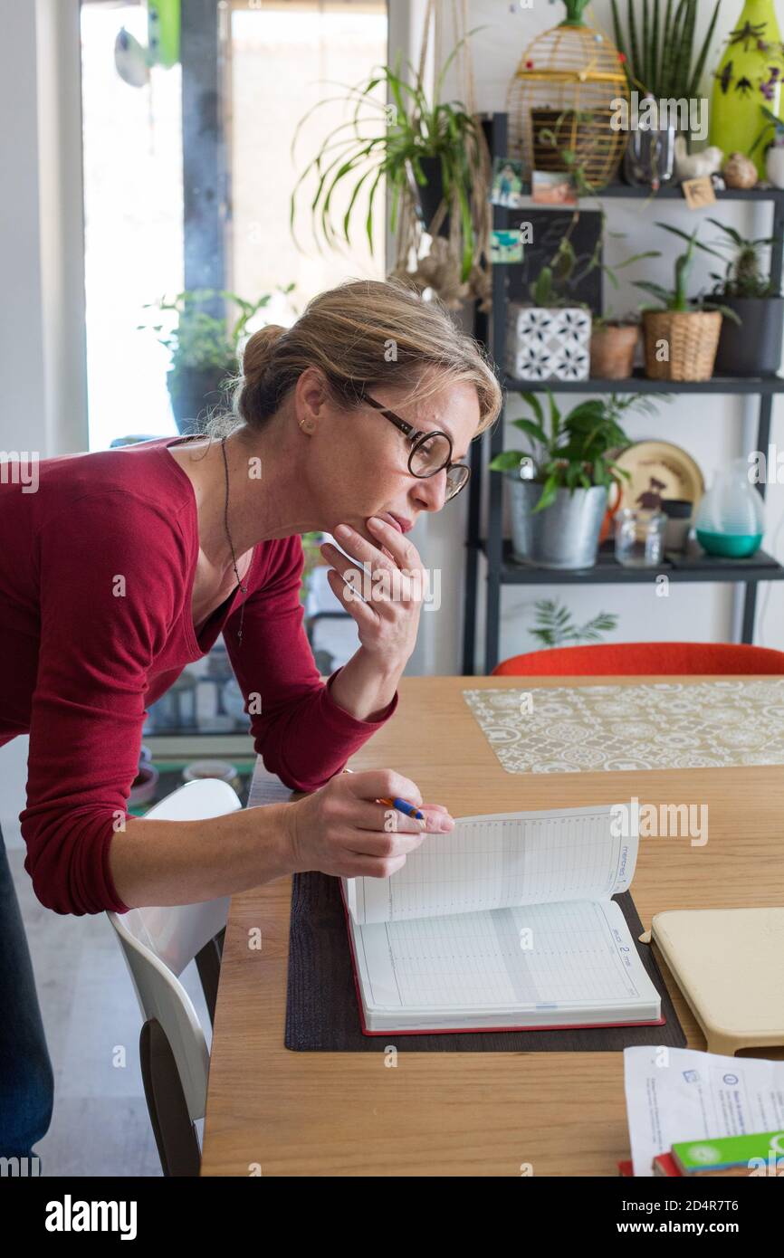 Administrative paperwork hi-res stock photography and images - Alamy