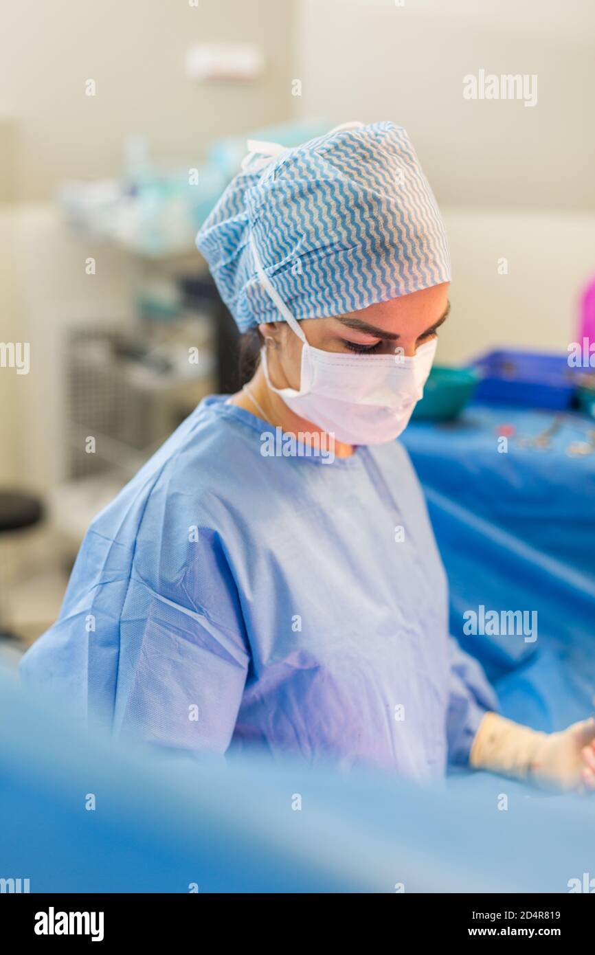France plastic surgery hi-res stock photography and images - Alamy
