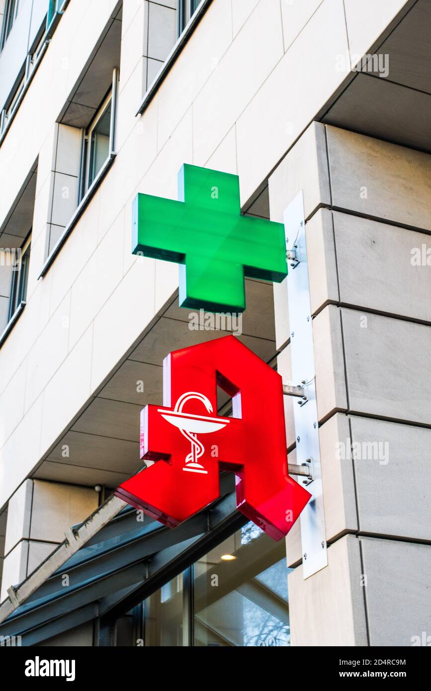 Pharmacy germany berlin hi-res stock photography and images - Alamy