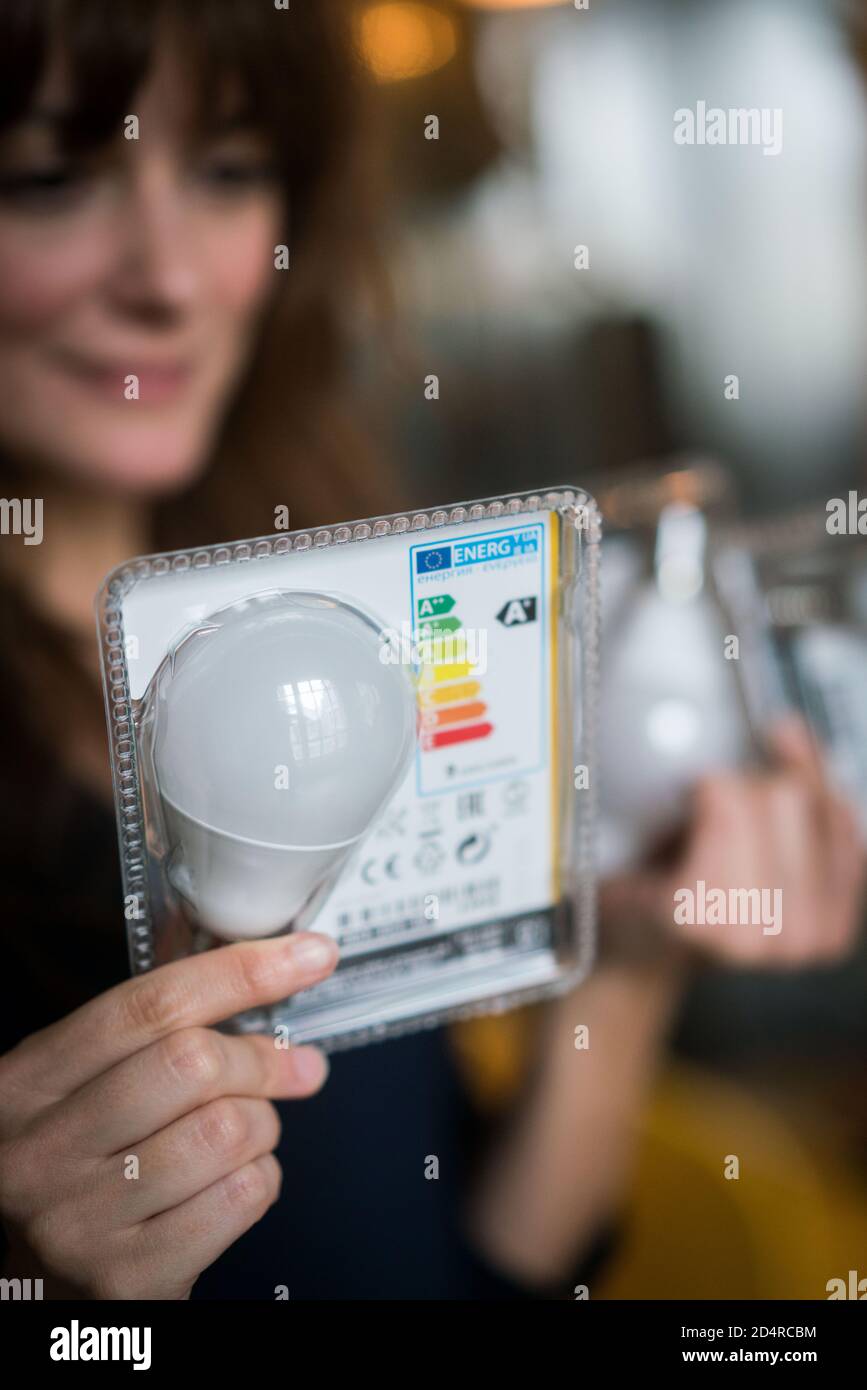 Labelling lightbulb hi-res stock photography and images - Alamy