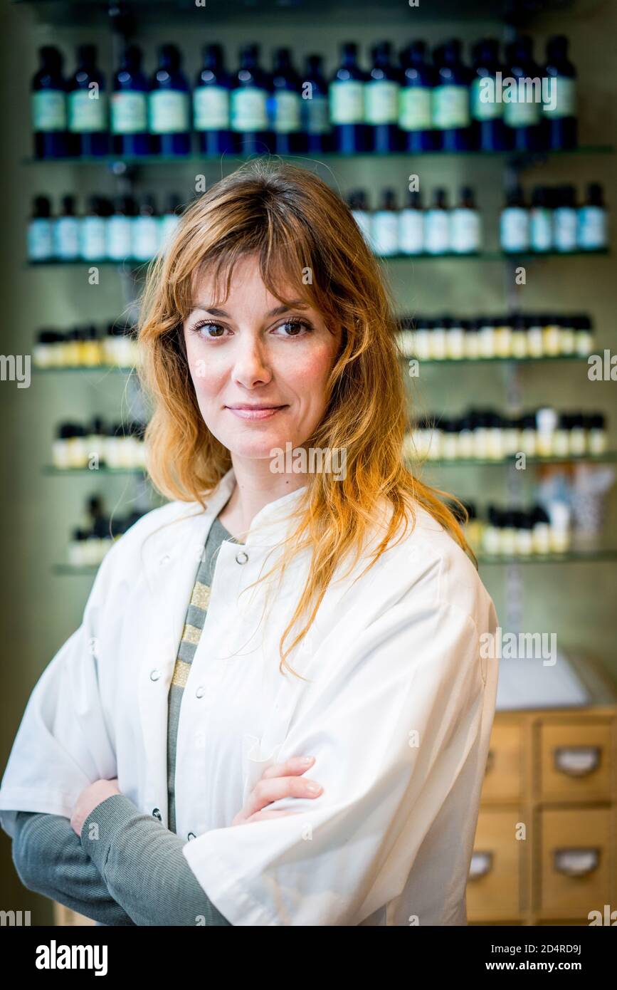 Herbal and phytotherapy products section in pharmacy Stock Photo - Alamy