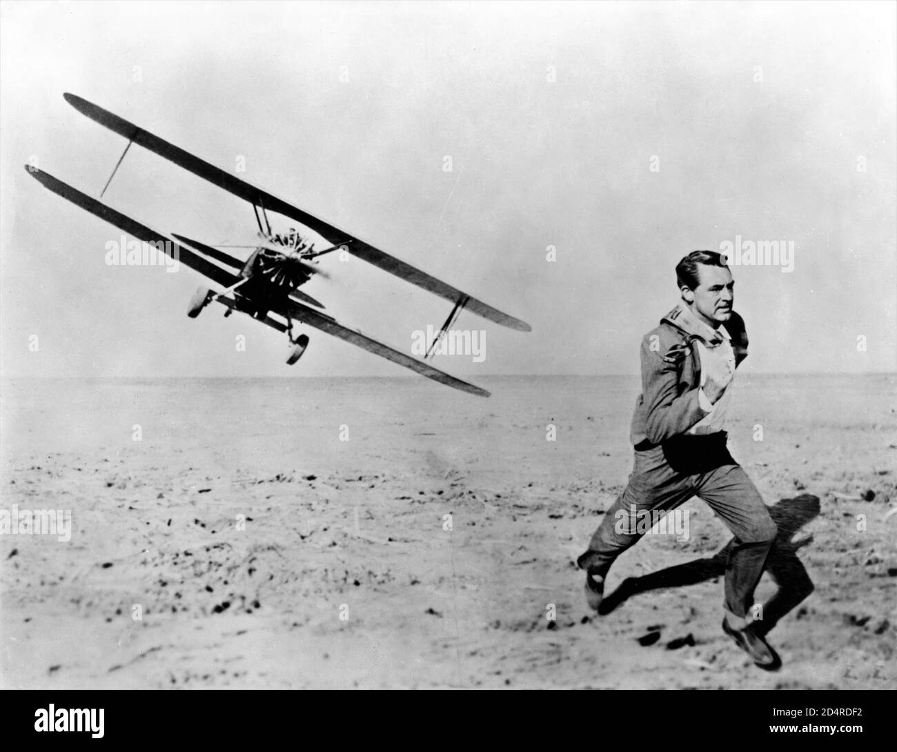 Crop dusting 1950s hi-res stock photography and images - Alamy