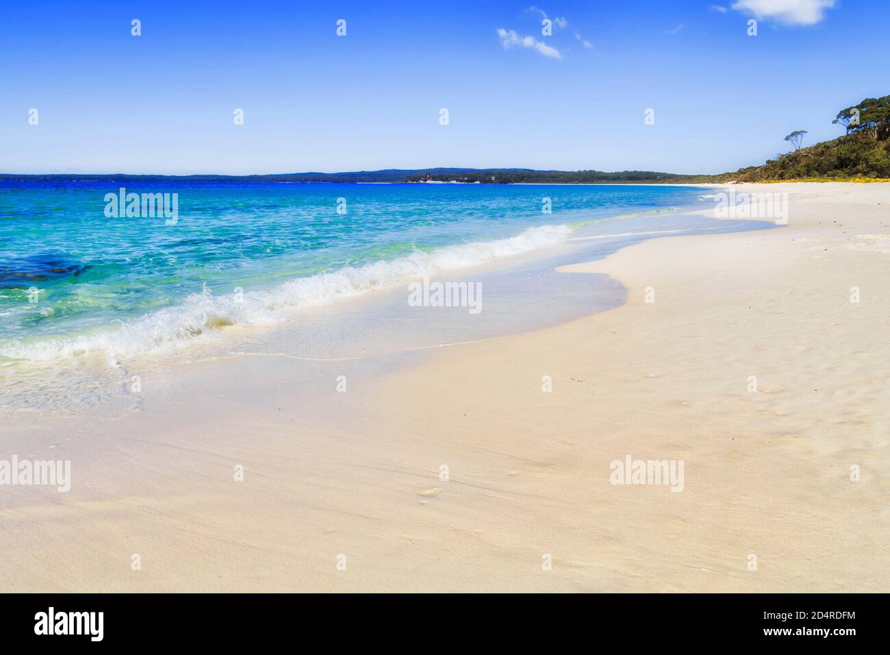 Pristine bay hi-res stock photography and images - Alamy