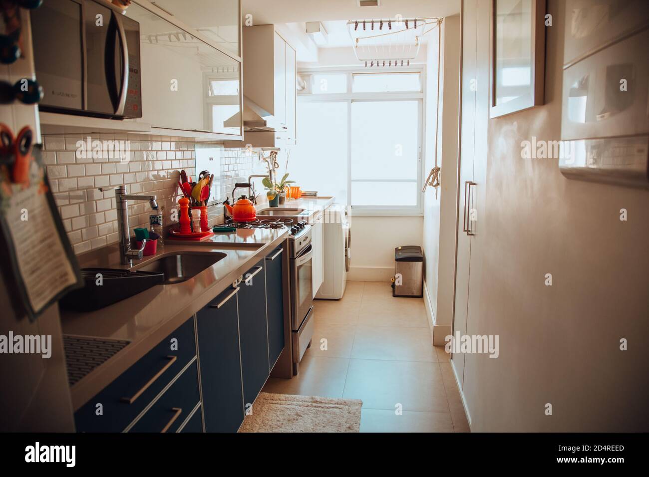 Kitchen in residential house hi-res stock photography and images - Alamy