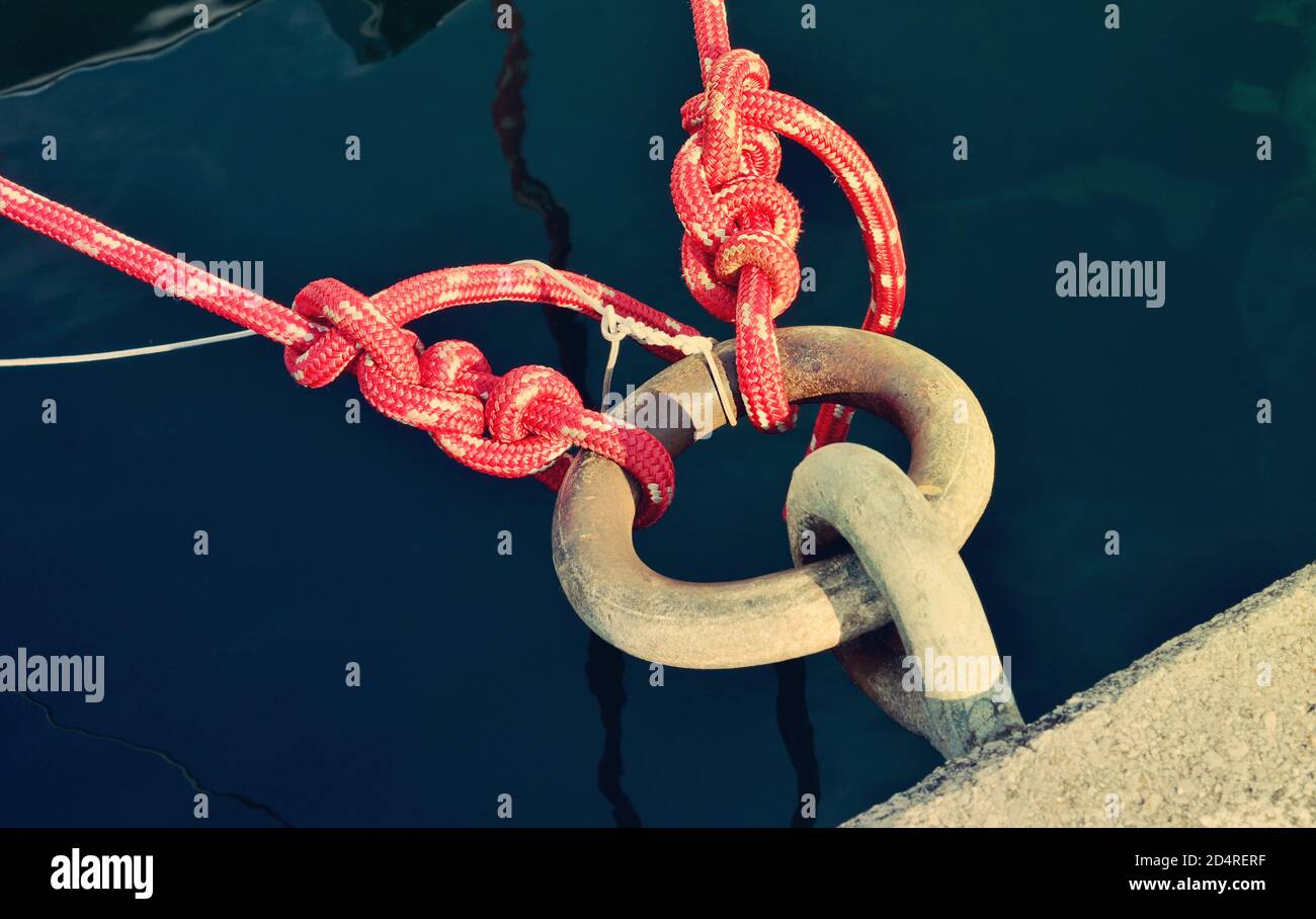 Boat mooring ring hi-res stock photography and images - Alamy