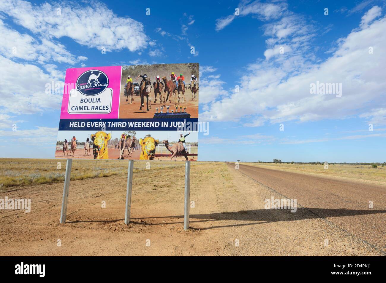 Camel road sign hi-res stock photography and images - Alamy