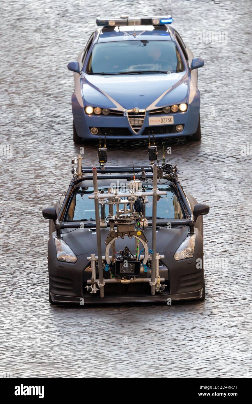 Mission impossible movie scene hi-res stock photography and images - Alamy