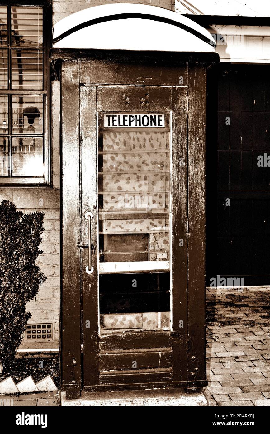 Old phone box 2 Stock Photo - Alamy