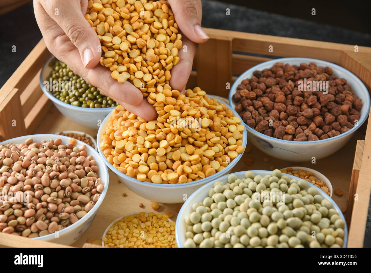Bengal gram lentils hi-res stock photography and images - Alamy