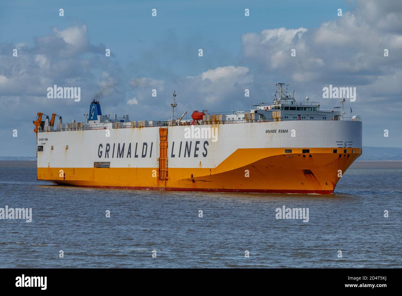 Grande Roma heading into Portbury docks Stock Photo - Alamy