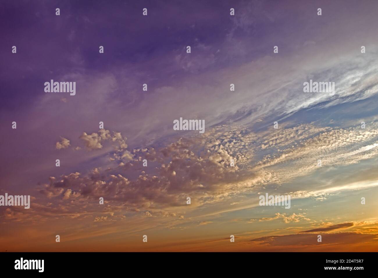 Patchy cloud hi-res stock photography and images - Alamy