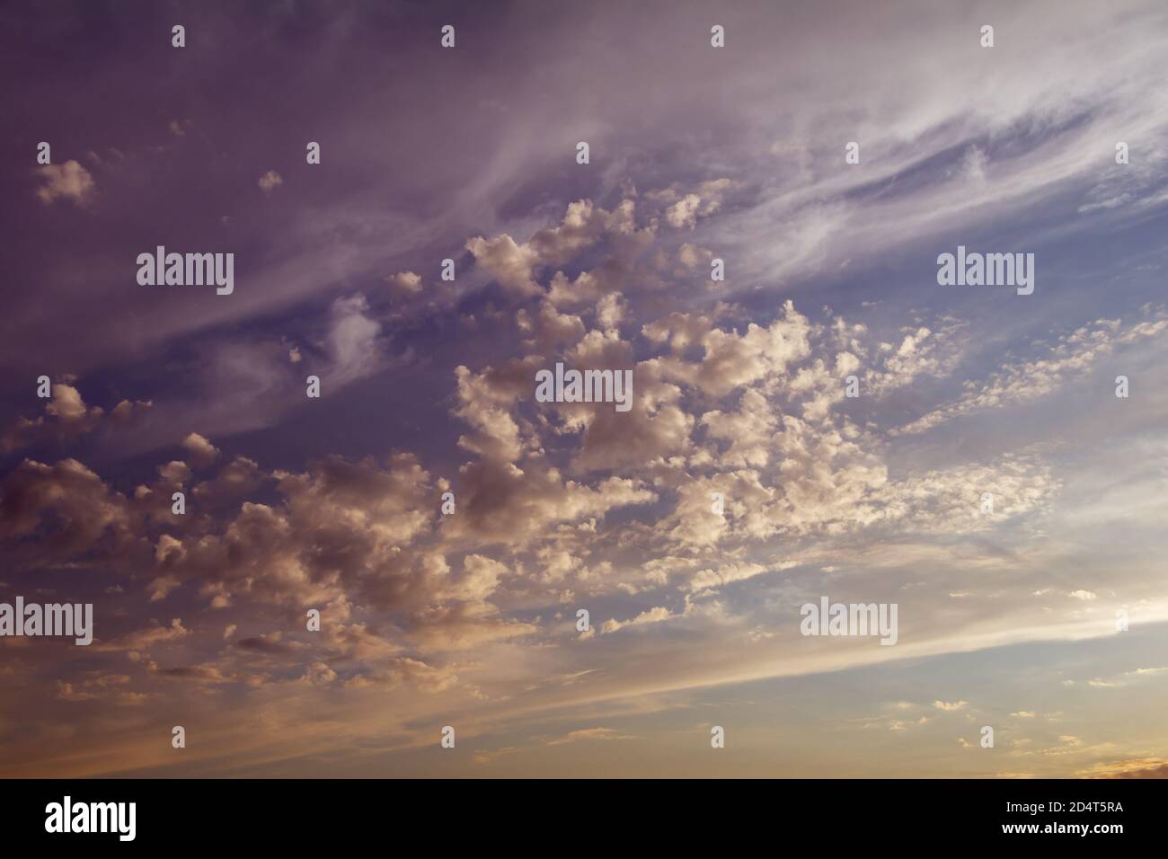 Blue sky with patchy cloud hi-res stock photography and images - Alamy