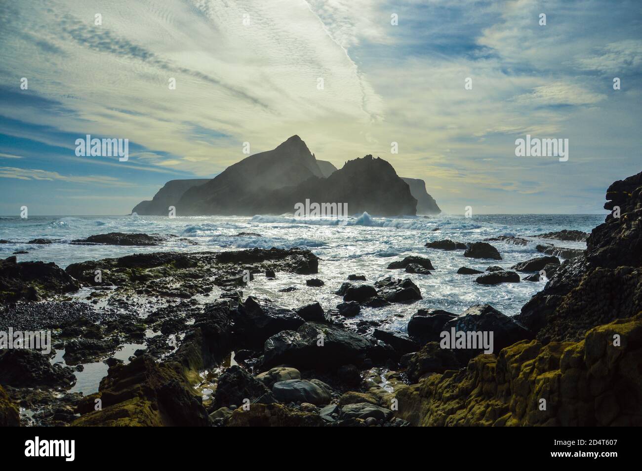Lime rocks hi-res stock photography and images - Alamy