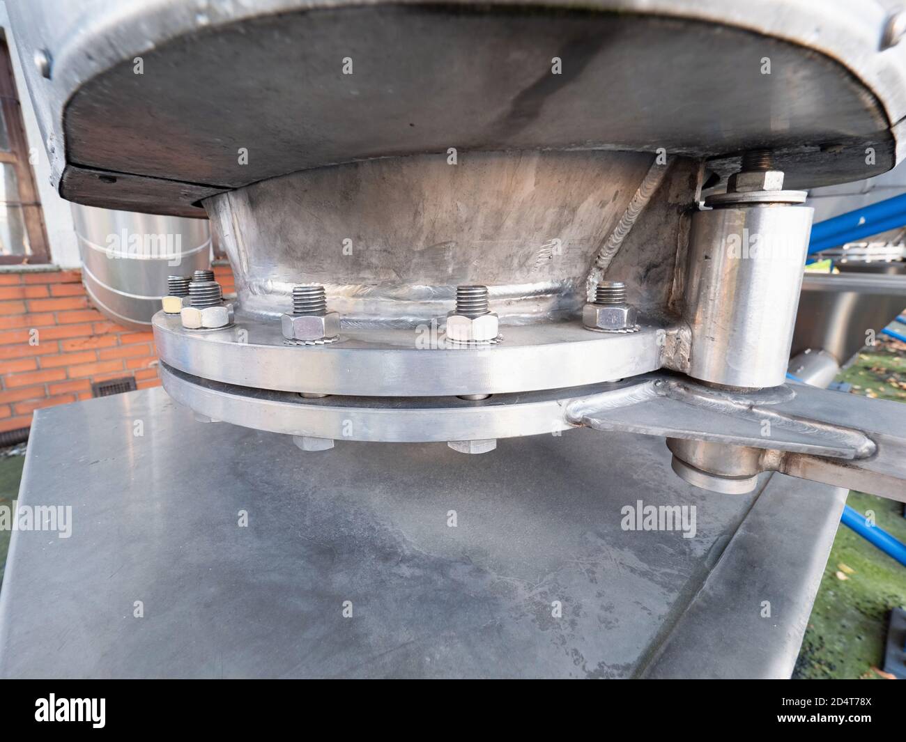 Close up steel pipe flange connected by tighten bolt and nuts Stock ...