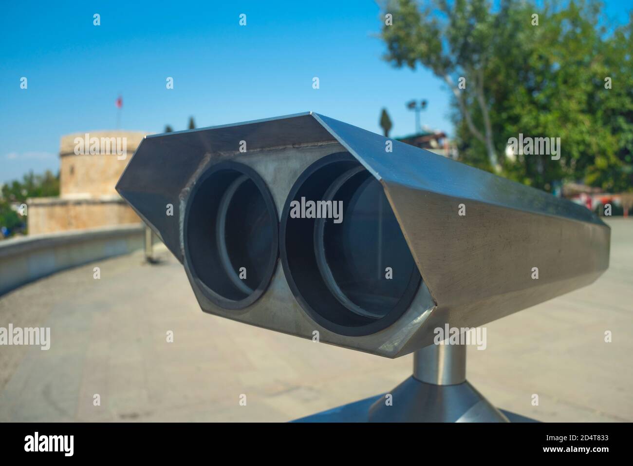 Optical observation hi-res stock photography and images - Alamy