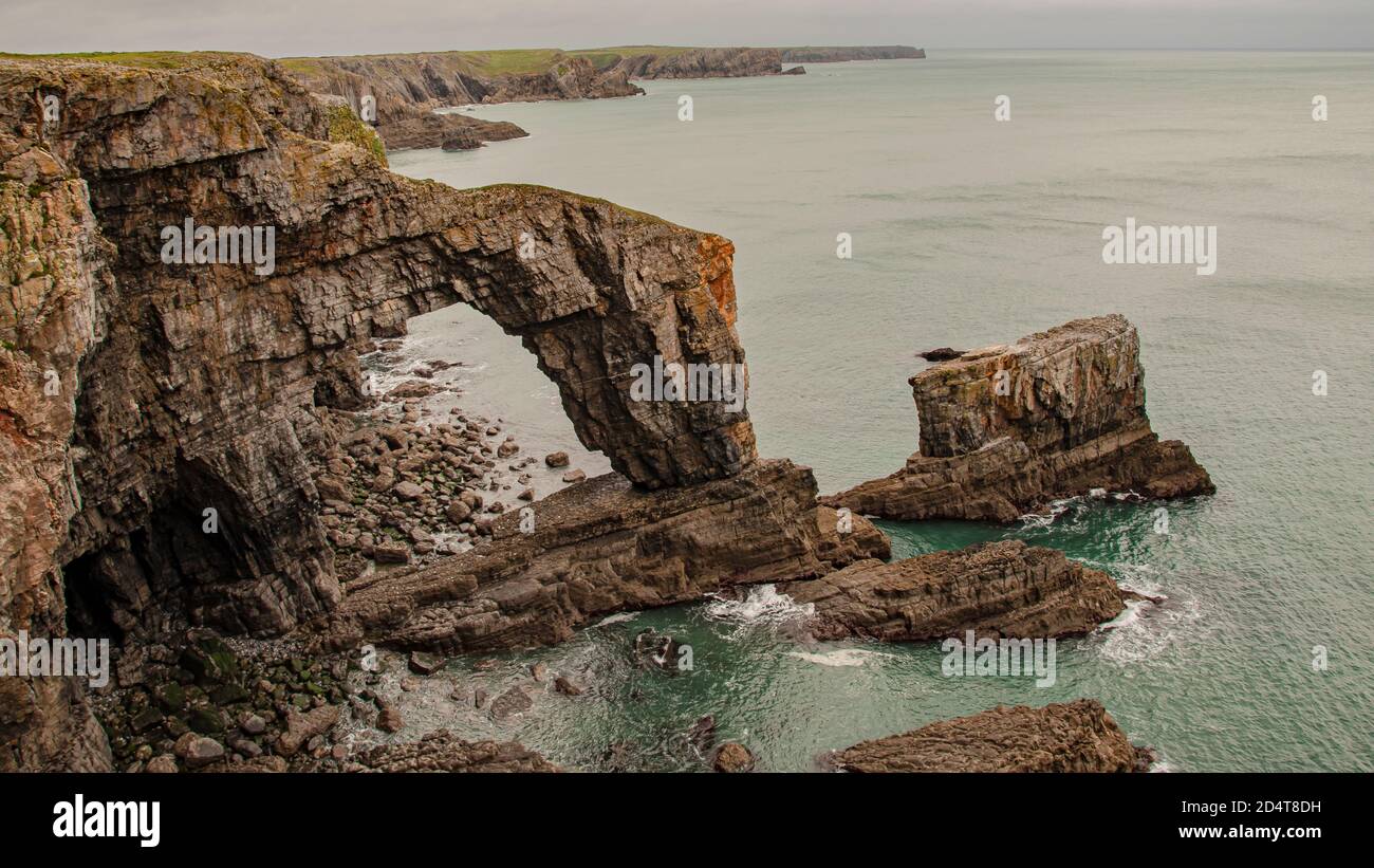 Stack Rocks & The Green Bridge of Wales Stock Photo - Alamy