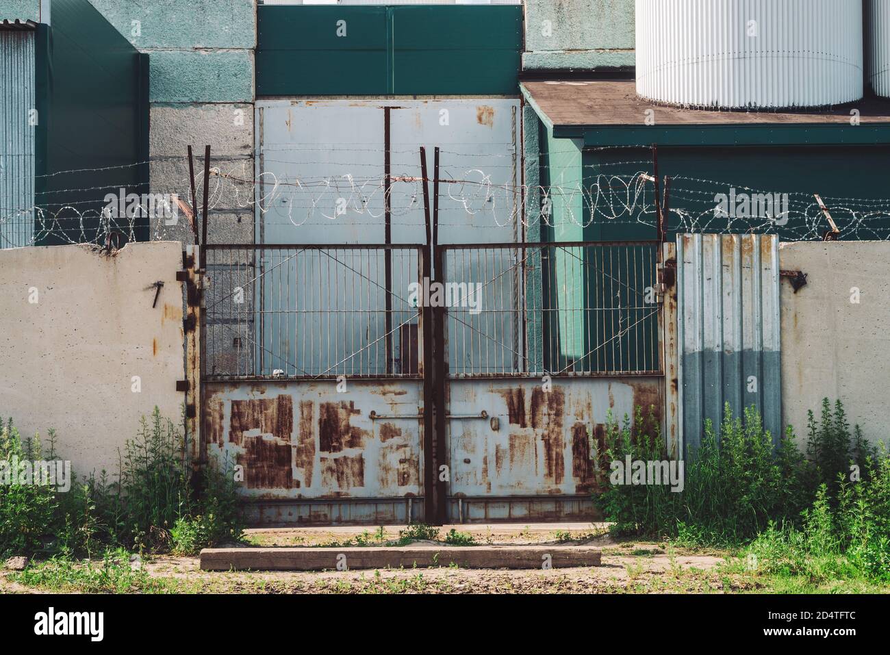 Production area entrance door hi-res stock photography and images - Alamy