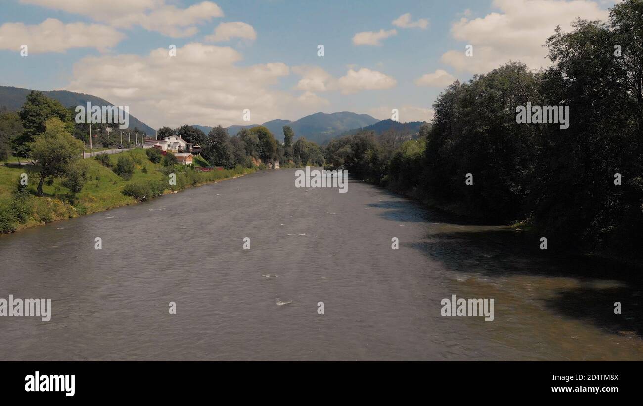 Beautiful view river flowing past hi-res stock photography and images ...