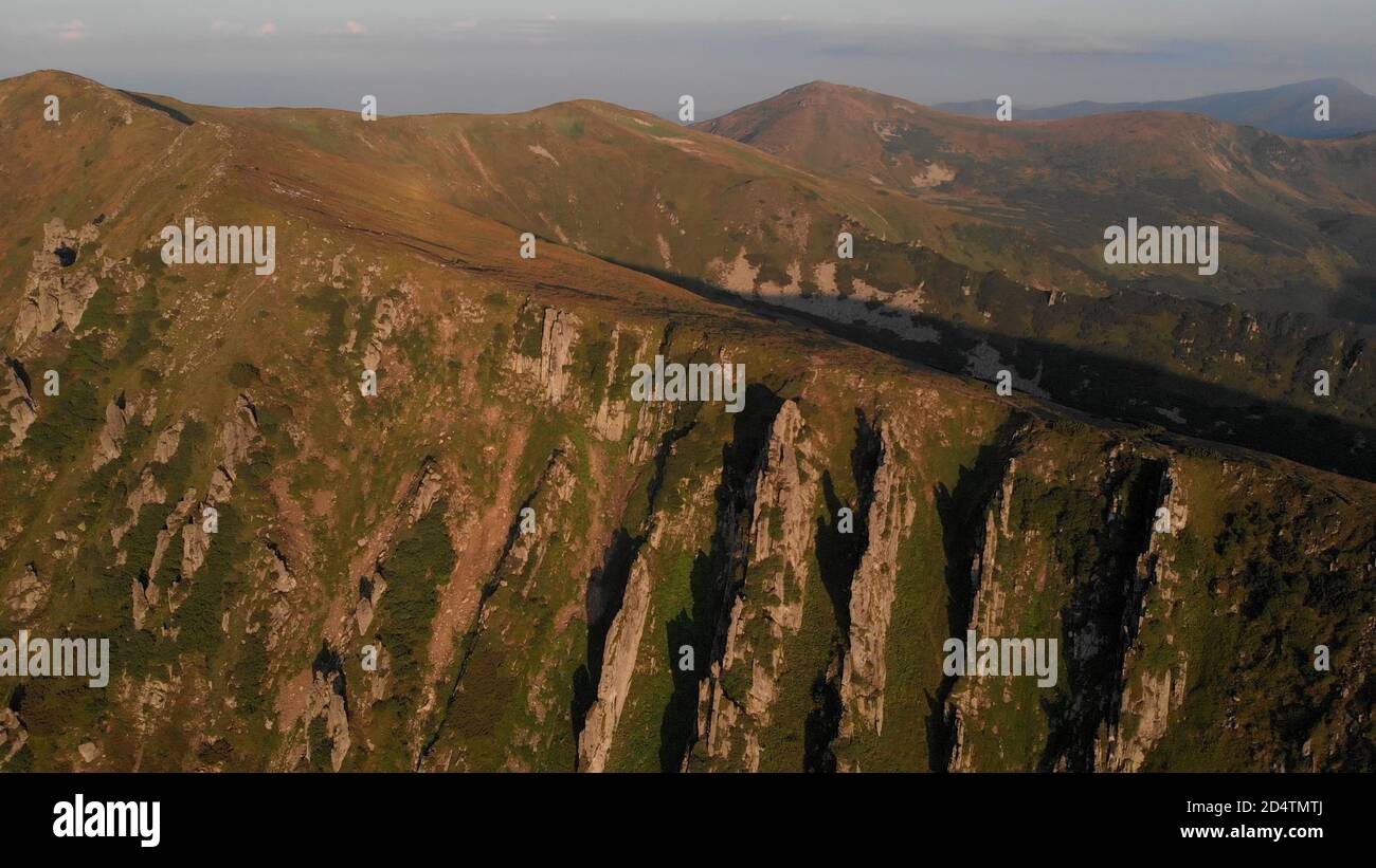 Narrow ledges hi-res stock photography and images - Alamy