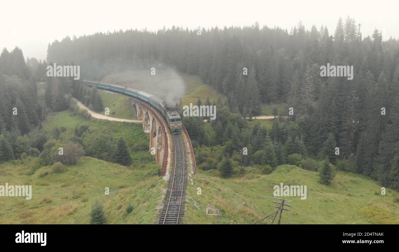Riding the rails hi-res stock photography and images - Alamy