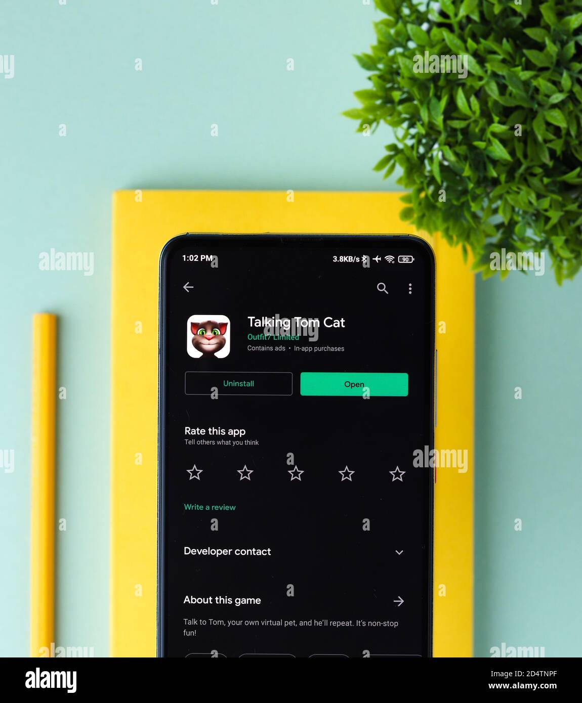 Talking tom app hi-res stock photography and images - Alamy