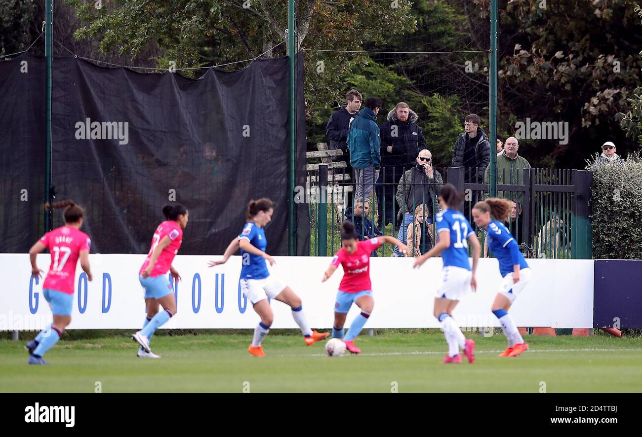 Wsl soccer fans hi-res stock photography and images - Alamy