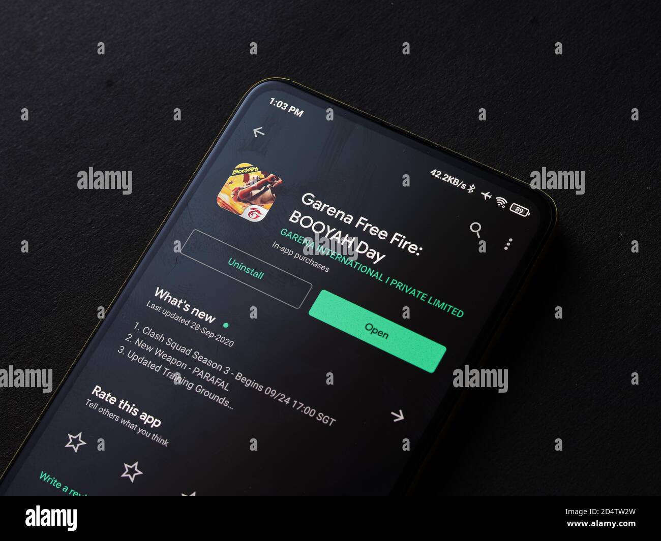 Garena free fire mobile game hi-res stock photography and images - Alamy