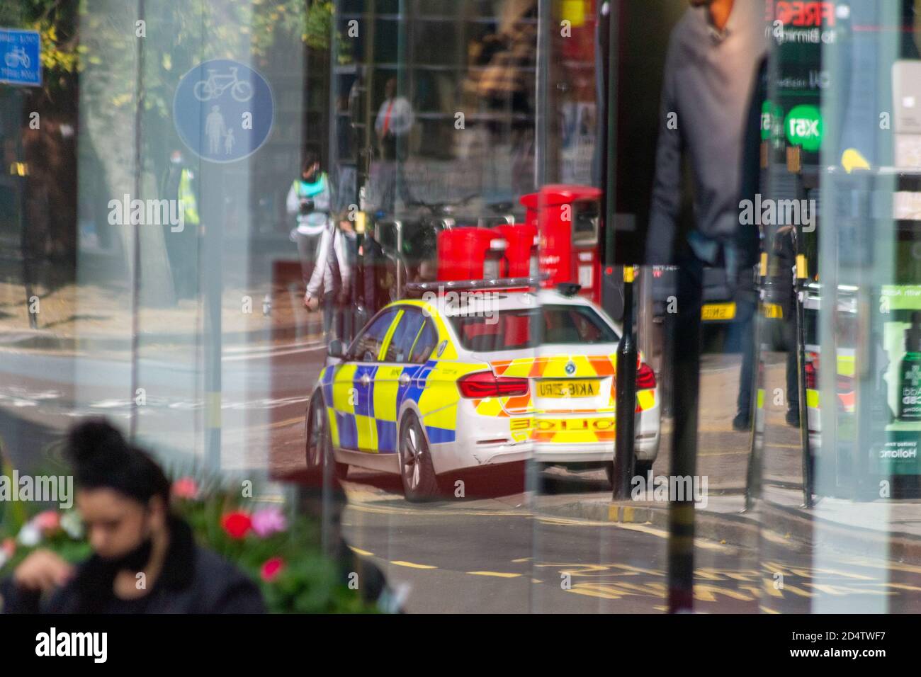 Uk police car hi-res stock photography and images - Alamy