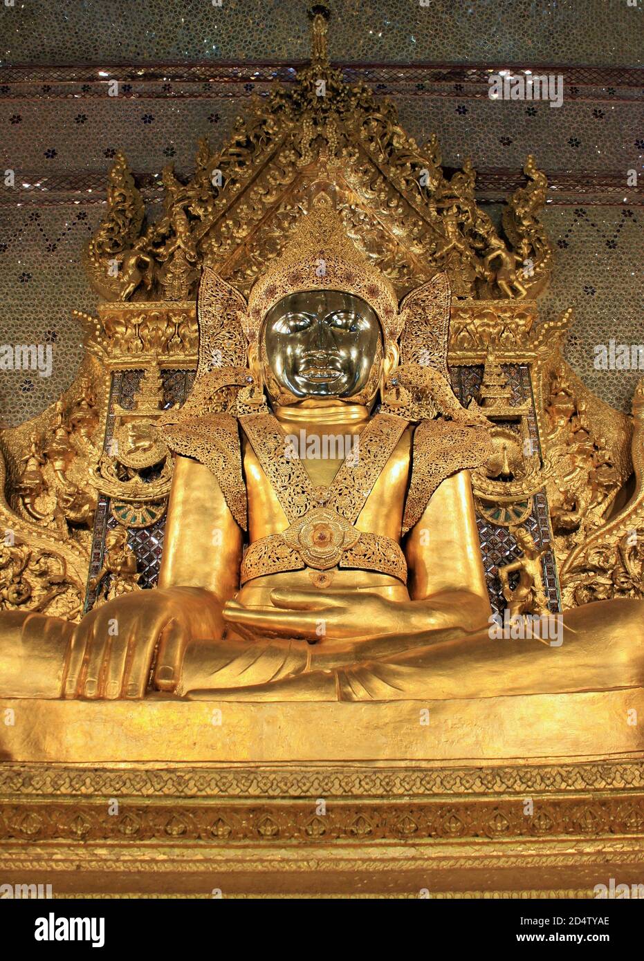 Sacred, golden statue of Mahamuni Buddha in Mawlamyine, Myanmar Stock ...