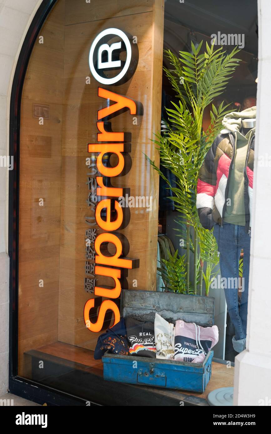 Superdry store shop front clothing hi-res stock photography and images ...