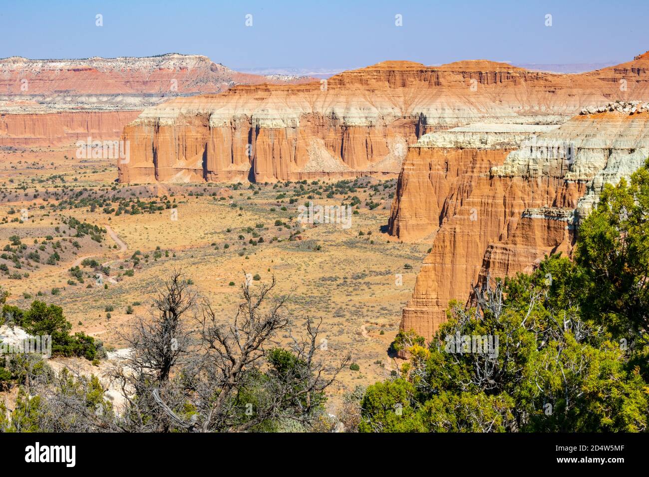 Capitol reef national monument hi-res stock photography and images - Alamy