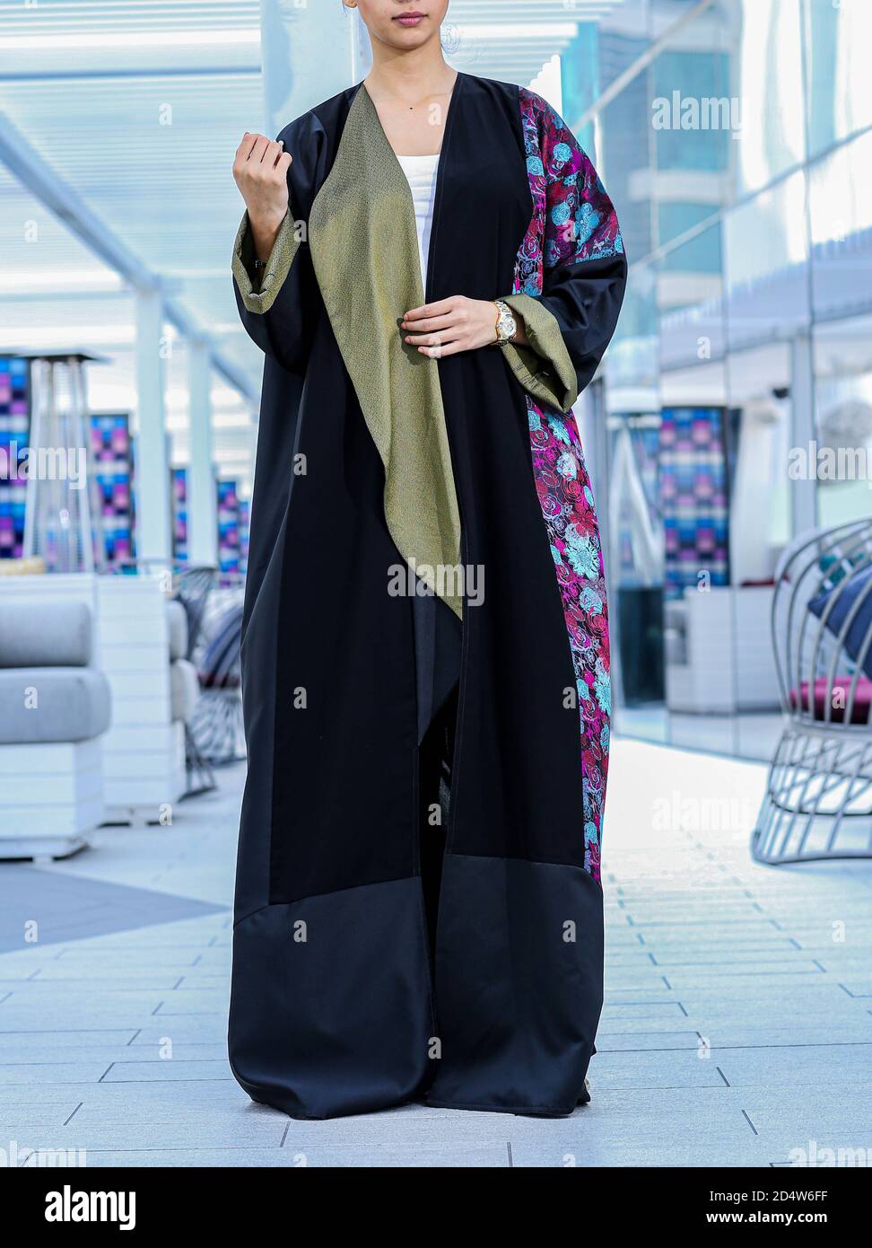 Arab Dress ,Abaya with Arab female Stock Photo - Alamy