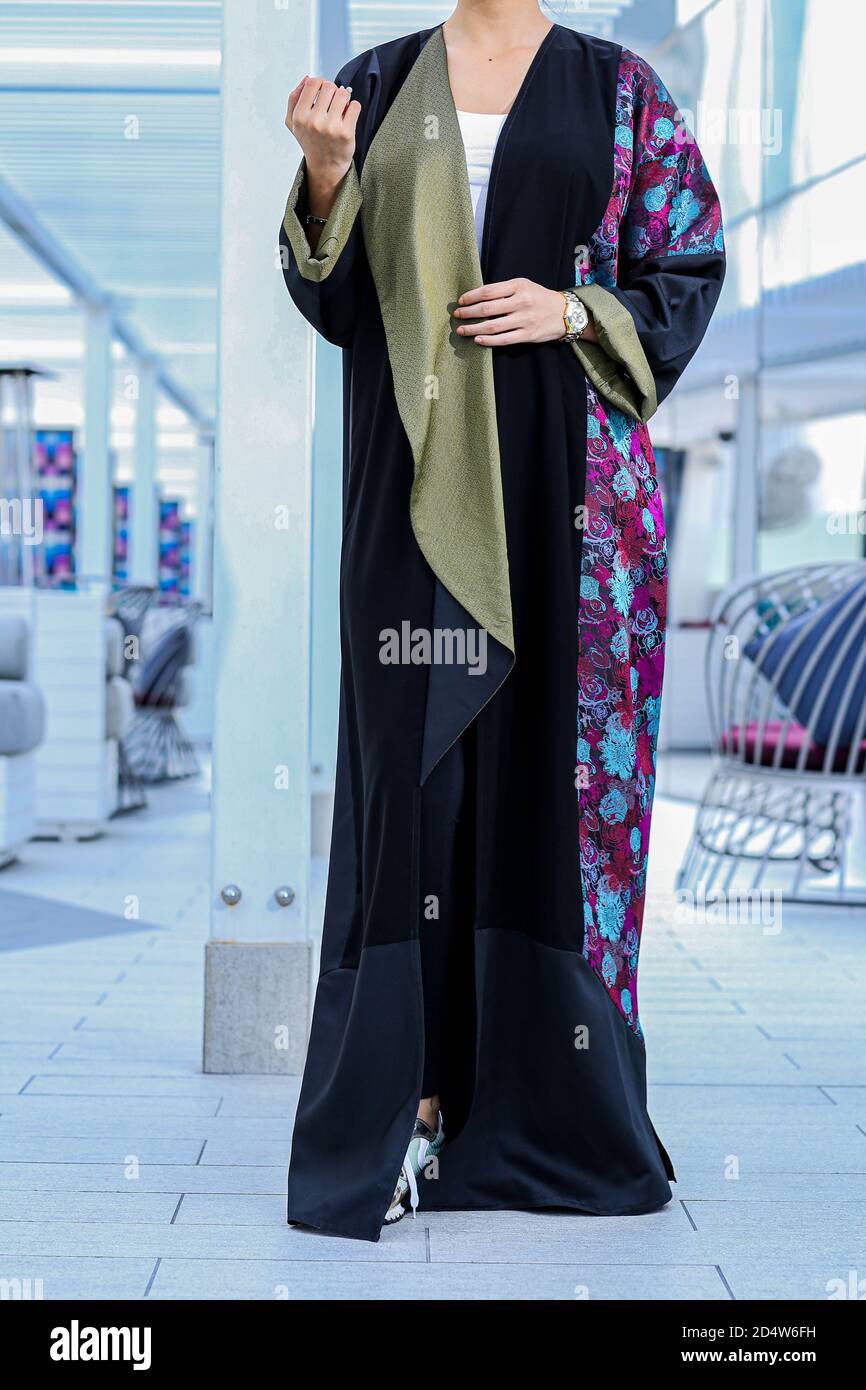 Arab Dress ,Abaya with Arab female Stock Photo - Alamy