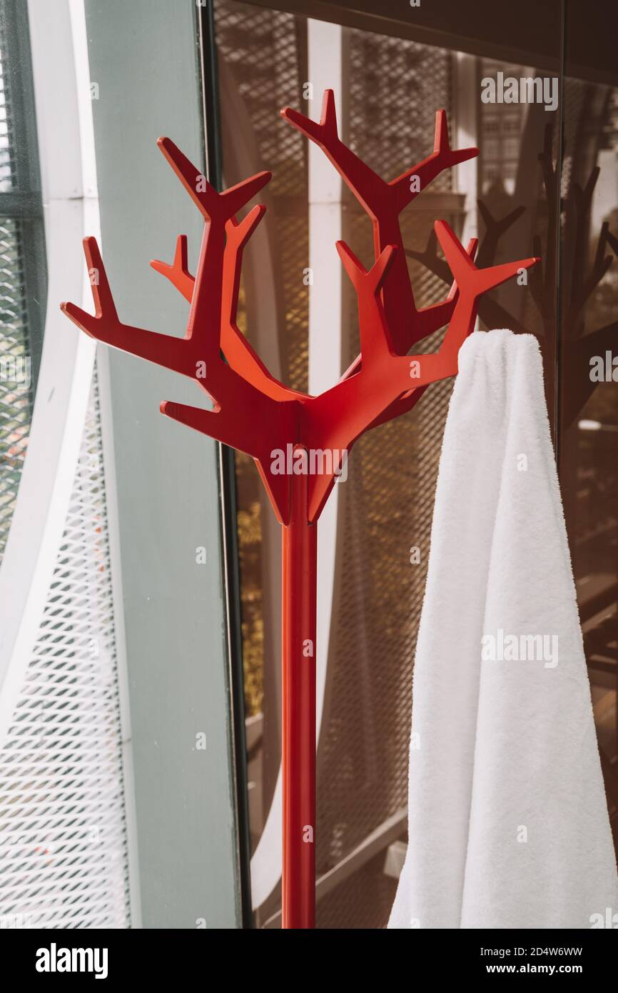 Red hanger hi-res stock photography and images - Alamy