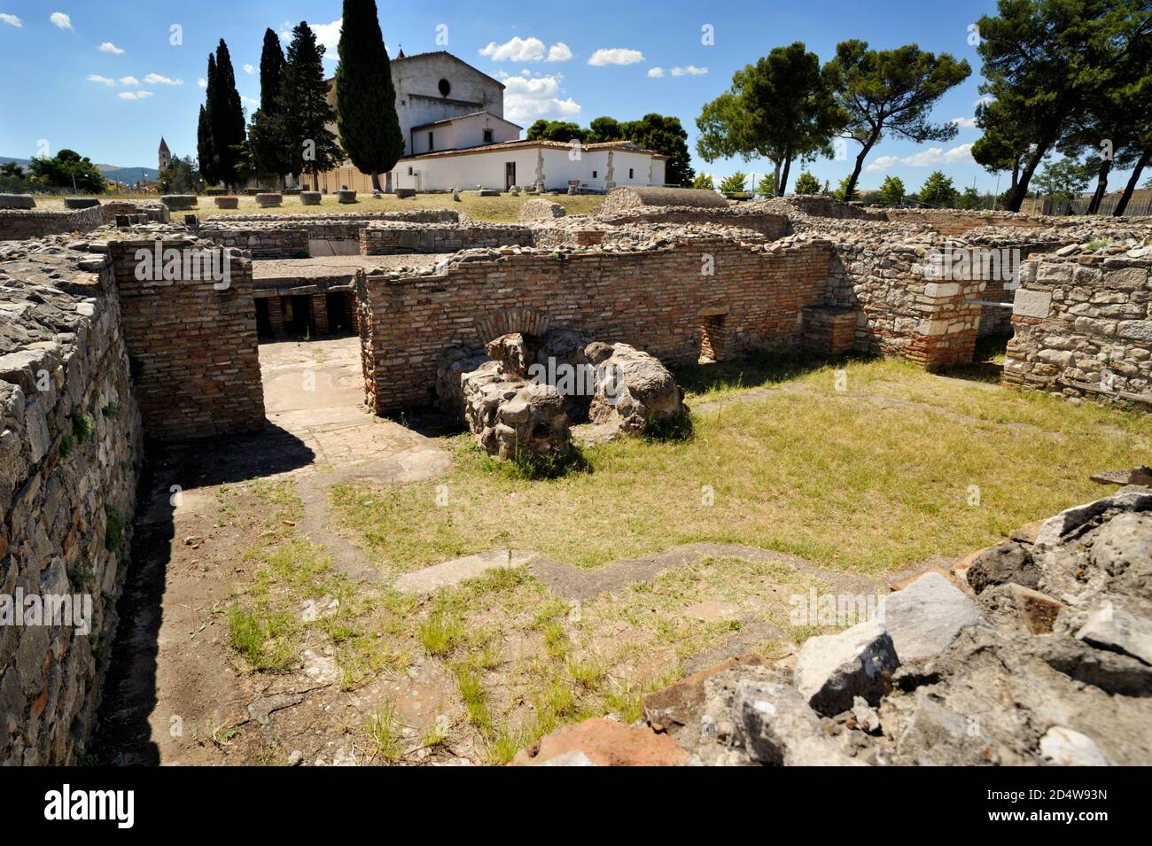 Italy, Basilicata, Venosa, Archaeological Park, Roman houses ruins ...