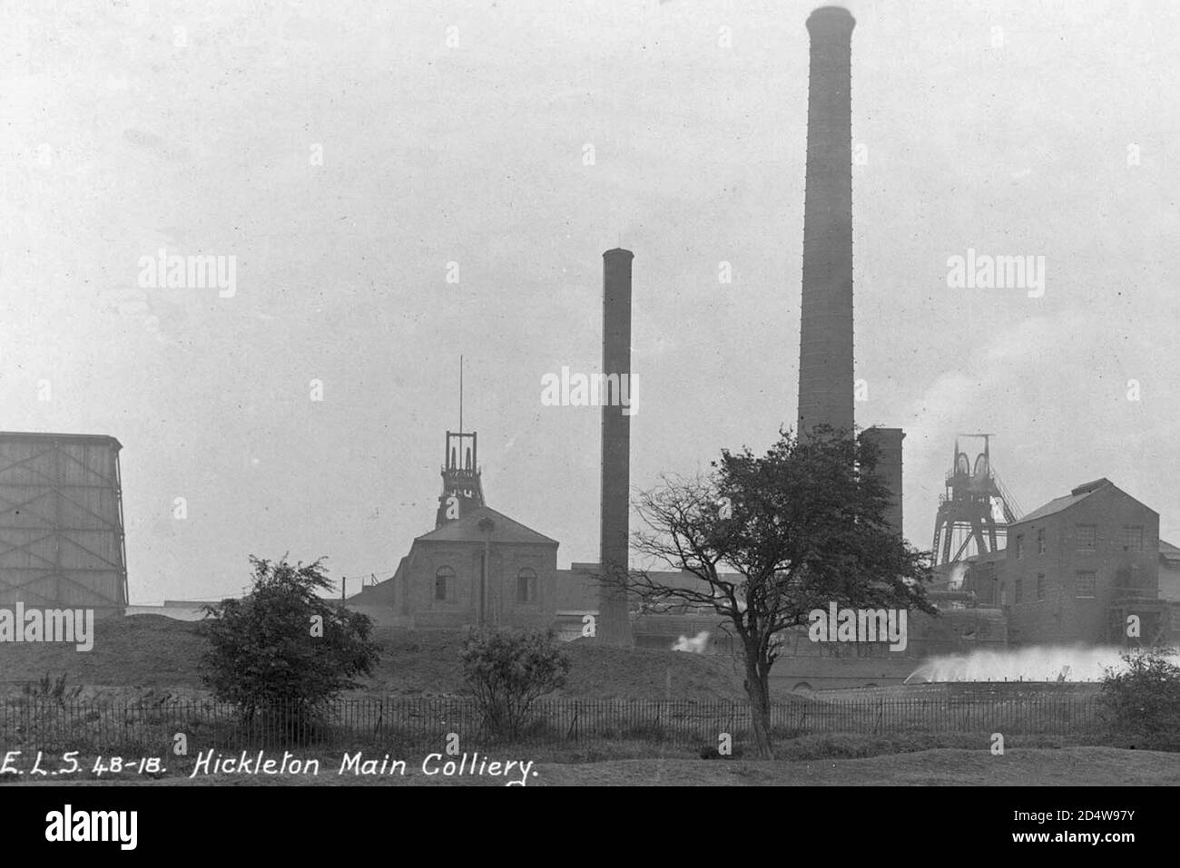 Hickleton main colliery doncaster Stock Photo - Alamy