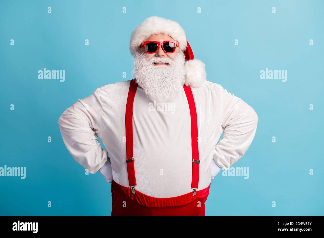 Portrait of his he nice attractive cheerful cheery glad content thick ...