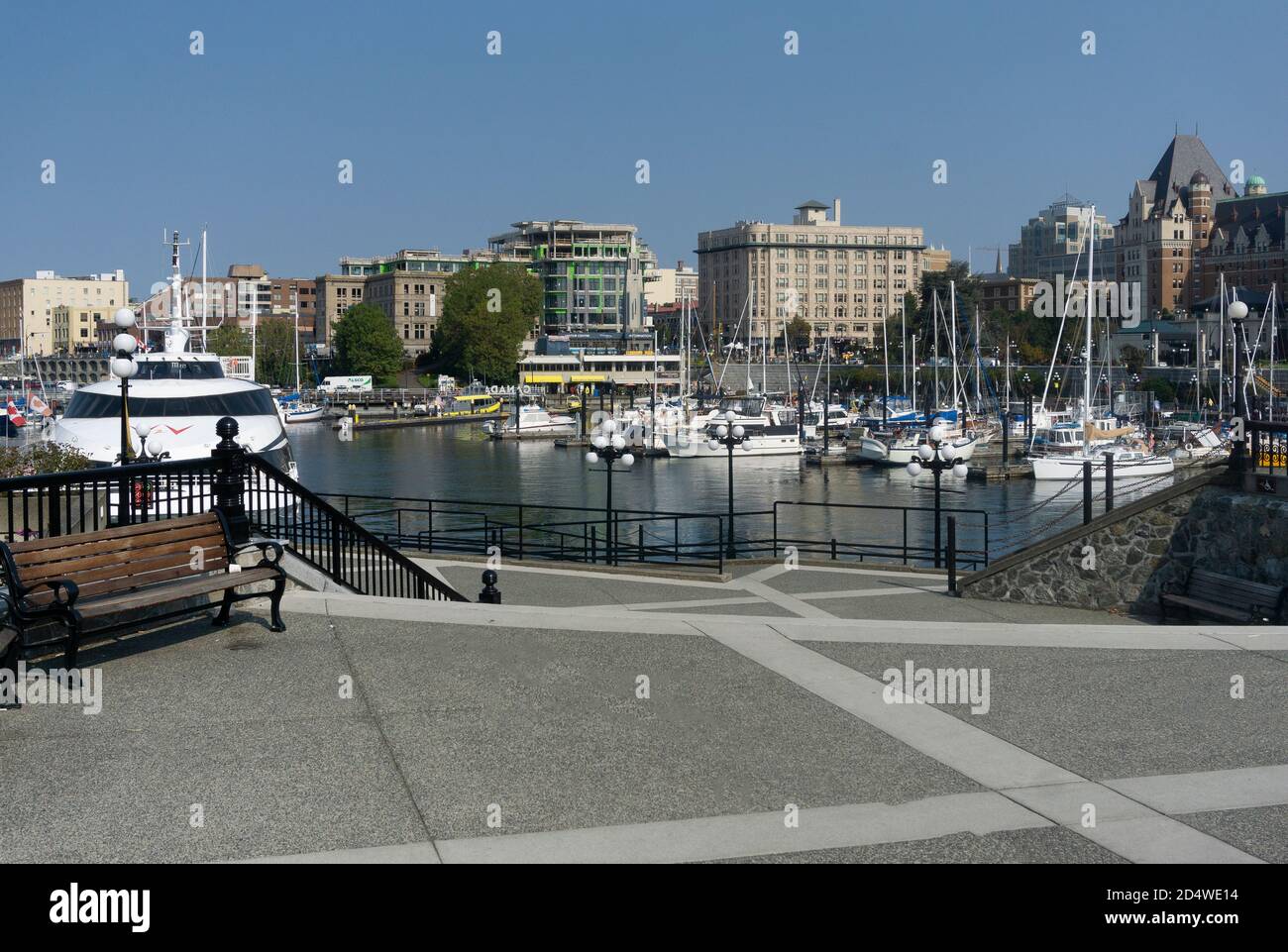 Boat hotel victoria dock hi-res stock photography and images - Alamy