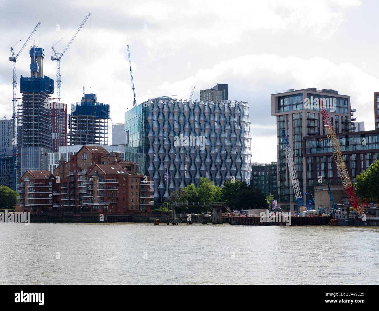 The American Embassy, London. Nine Elms. Embassy Gardens Development ...