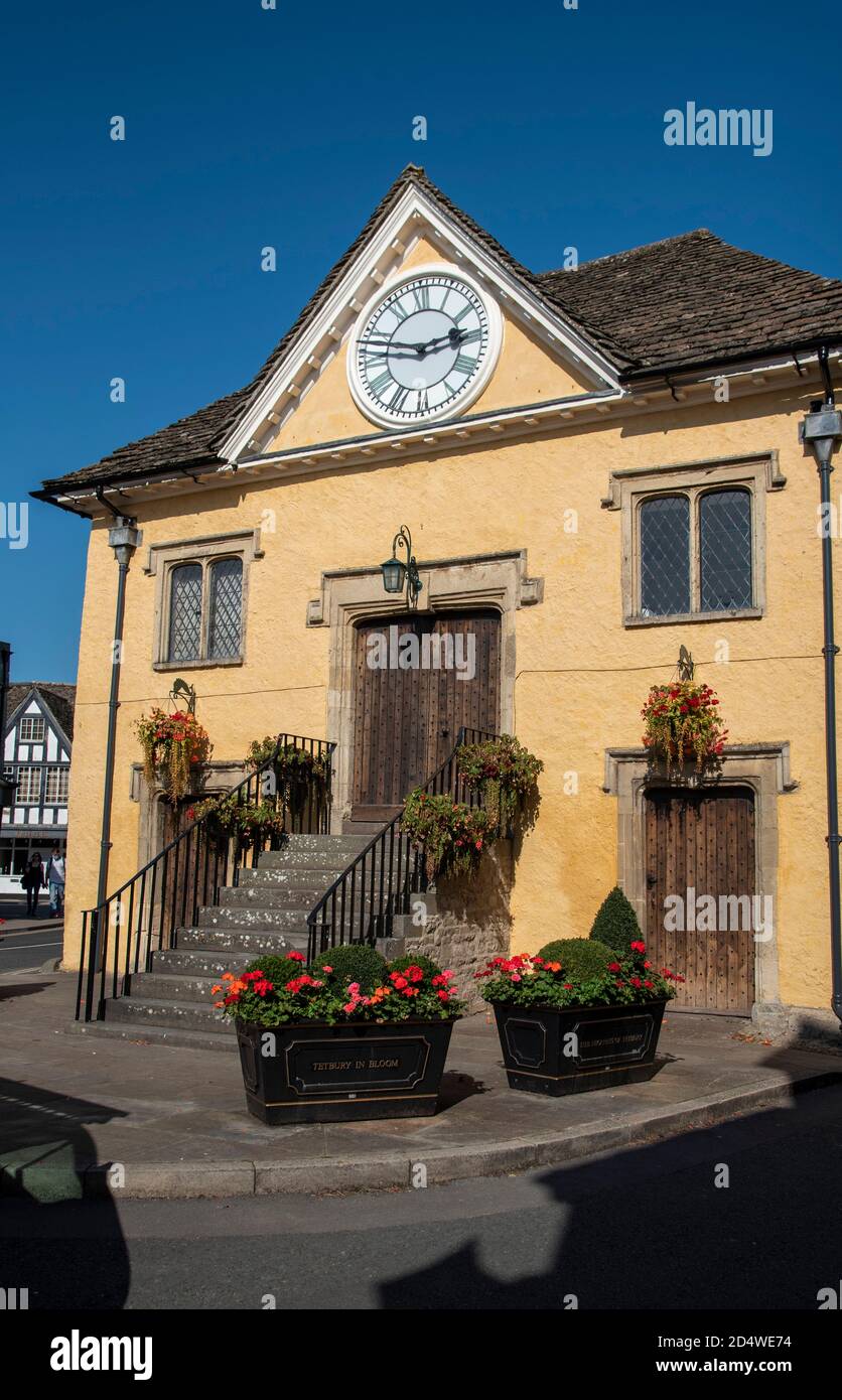 Tetbury Town Centre Historic High Resolution Stock Photography and ...