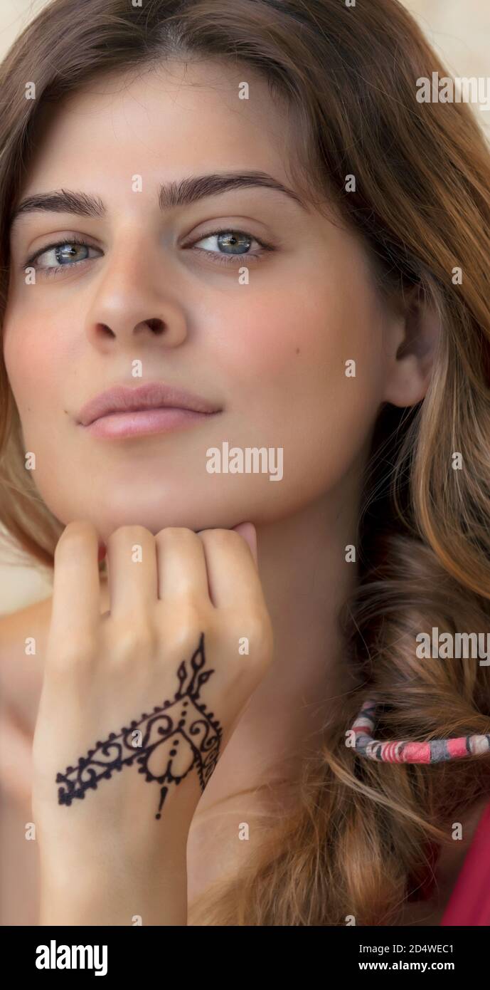 Closeup Portrait of a Nice Female with Beautiful Gentle Mehndi Drawing ...